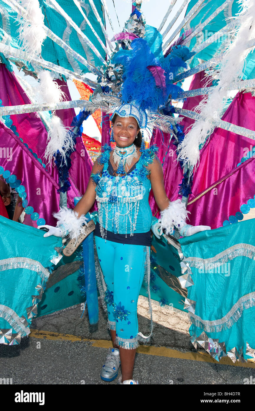 Young girl in costume for the Caribana Festival Parade, Toronto ...