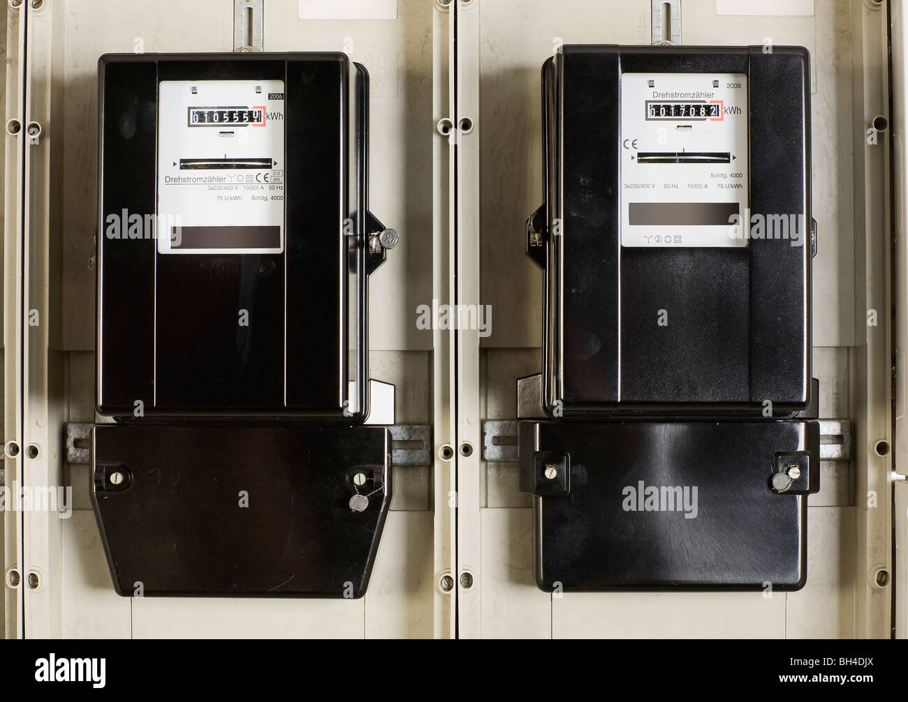 Change electricity meters hi-res stock photography and images - Alamy