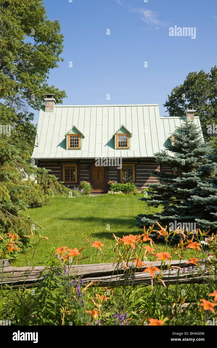 Canadiana Style High Resolution Stock Photography and Images - Alamy