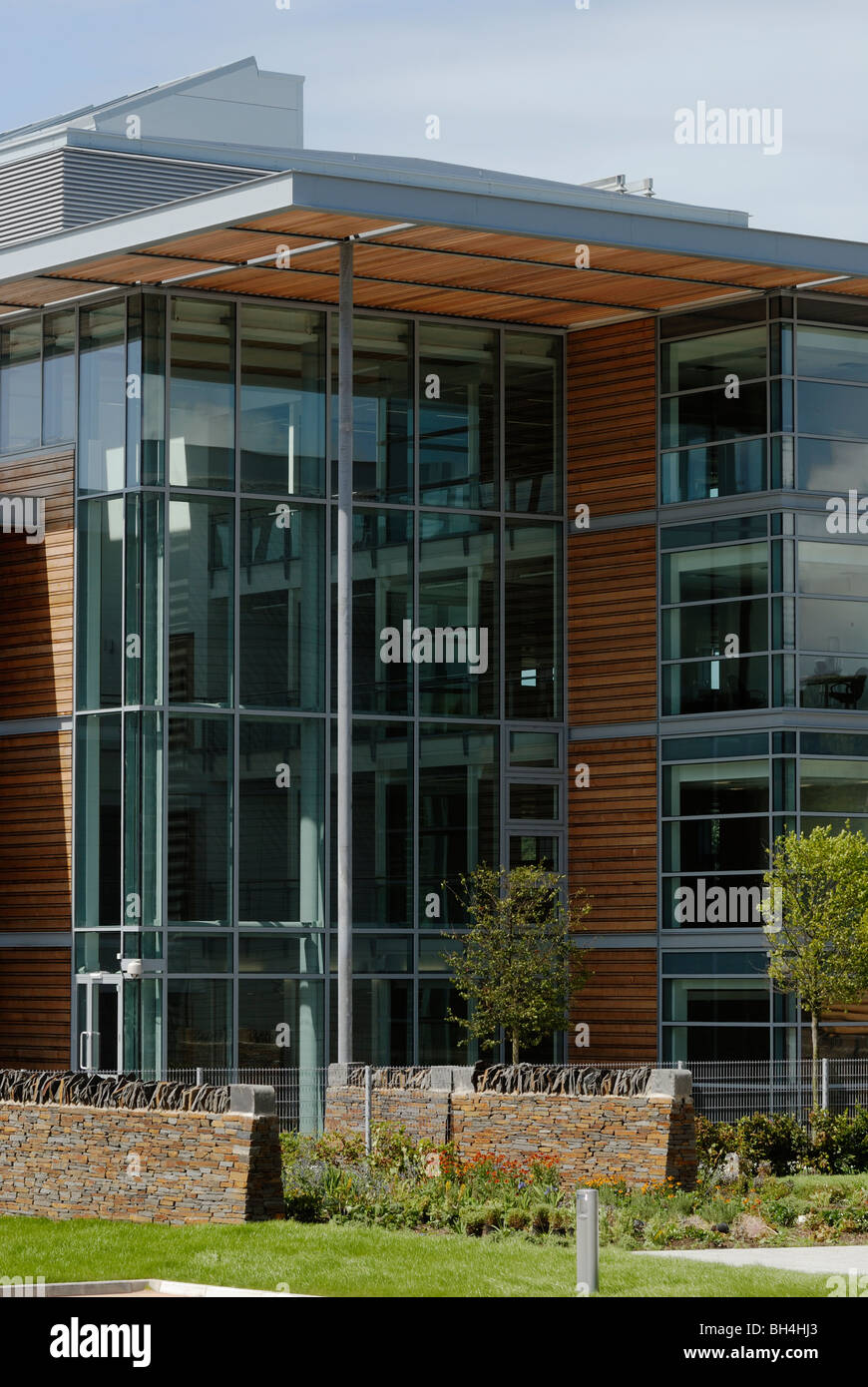 The new Welsh Assembly building, Aberystwyth, Wales Stock Photo - Alamy