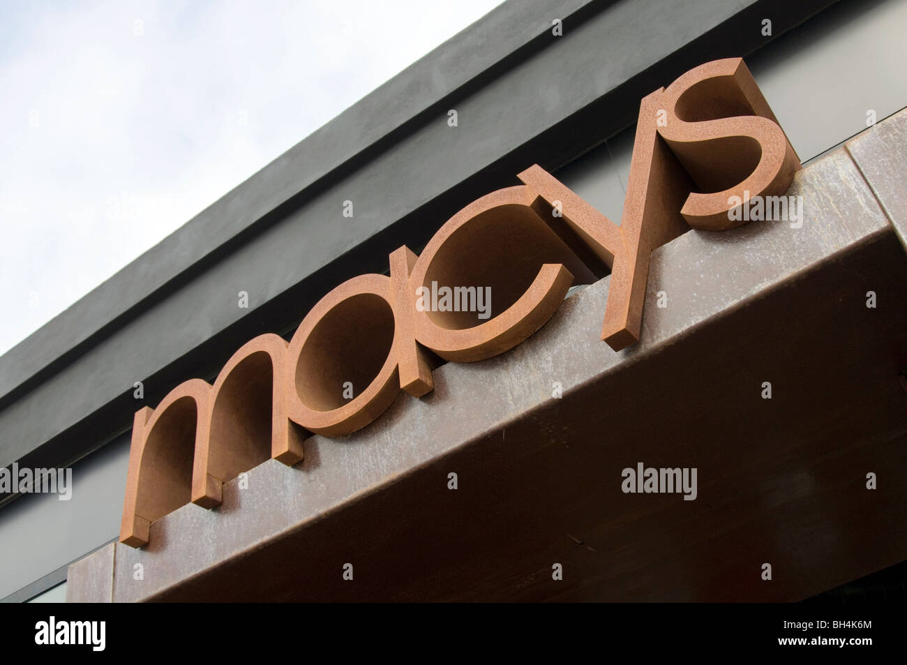 Macys logo hi-res stock photography and images - Alamy