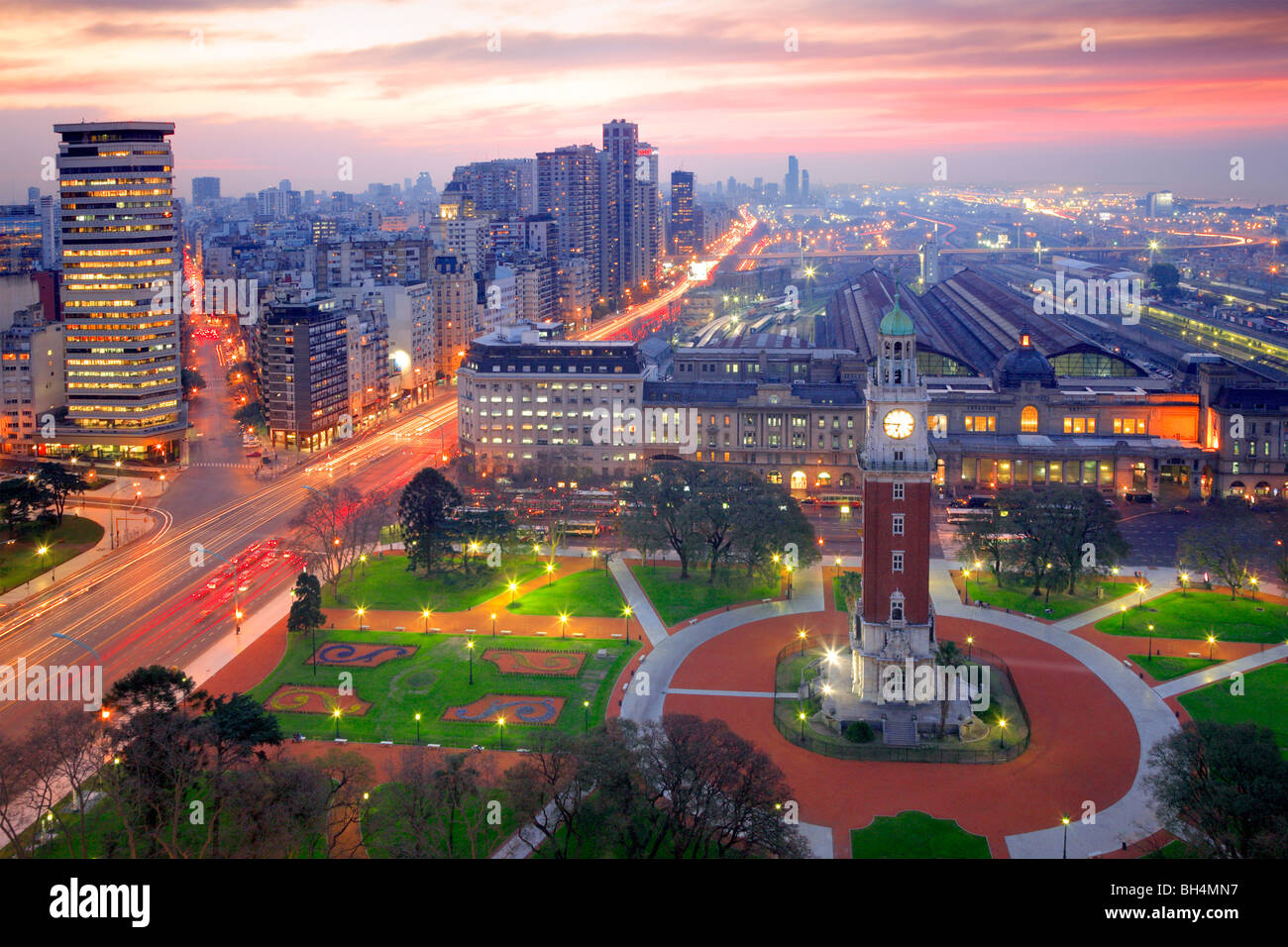 Aerial view of "Torre Monumental" (Monumental tower) and Retiro ...