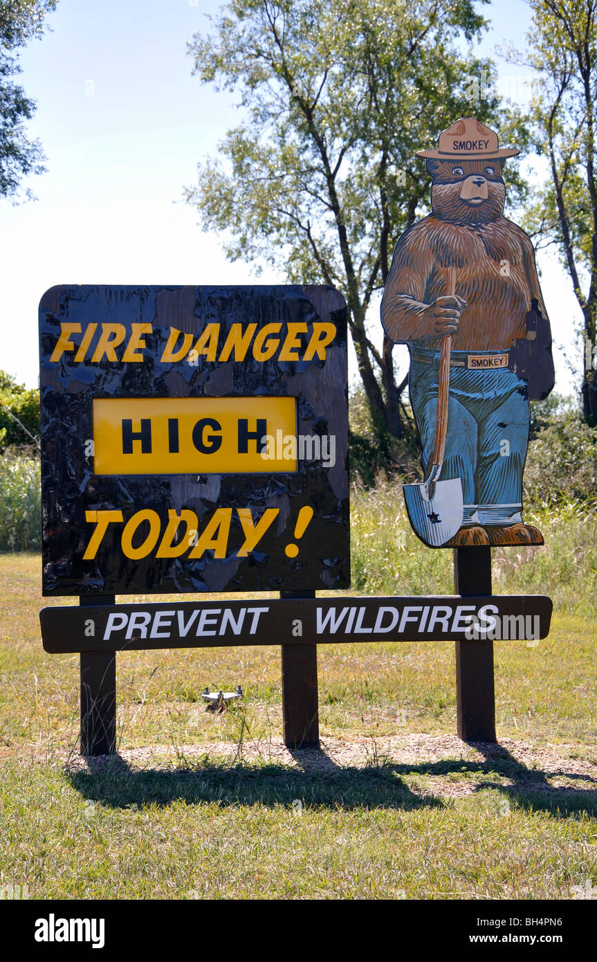 Fire hazard sign hi-res stock photography and images - Alamy