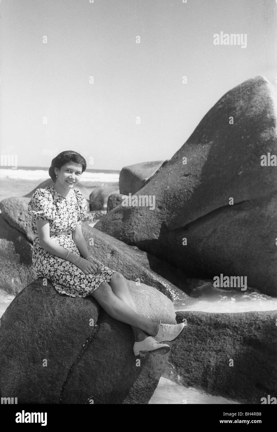 Posing lady Black and White Stock Photos & Images - Alamy