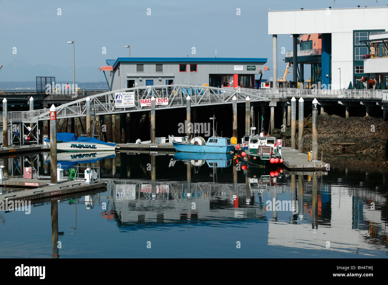 Harbor bell hi-res stock photography and images - Alamy