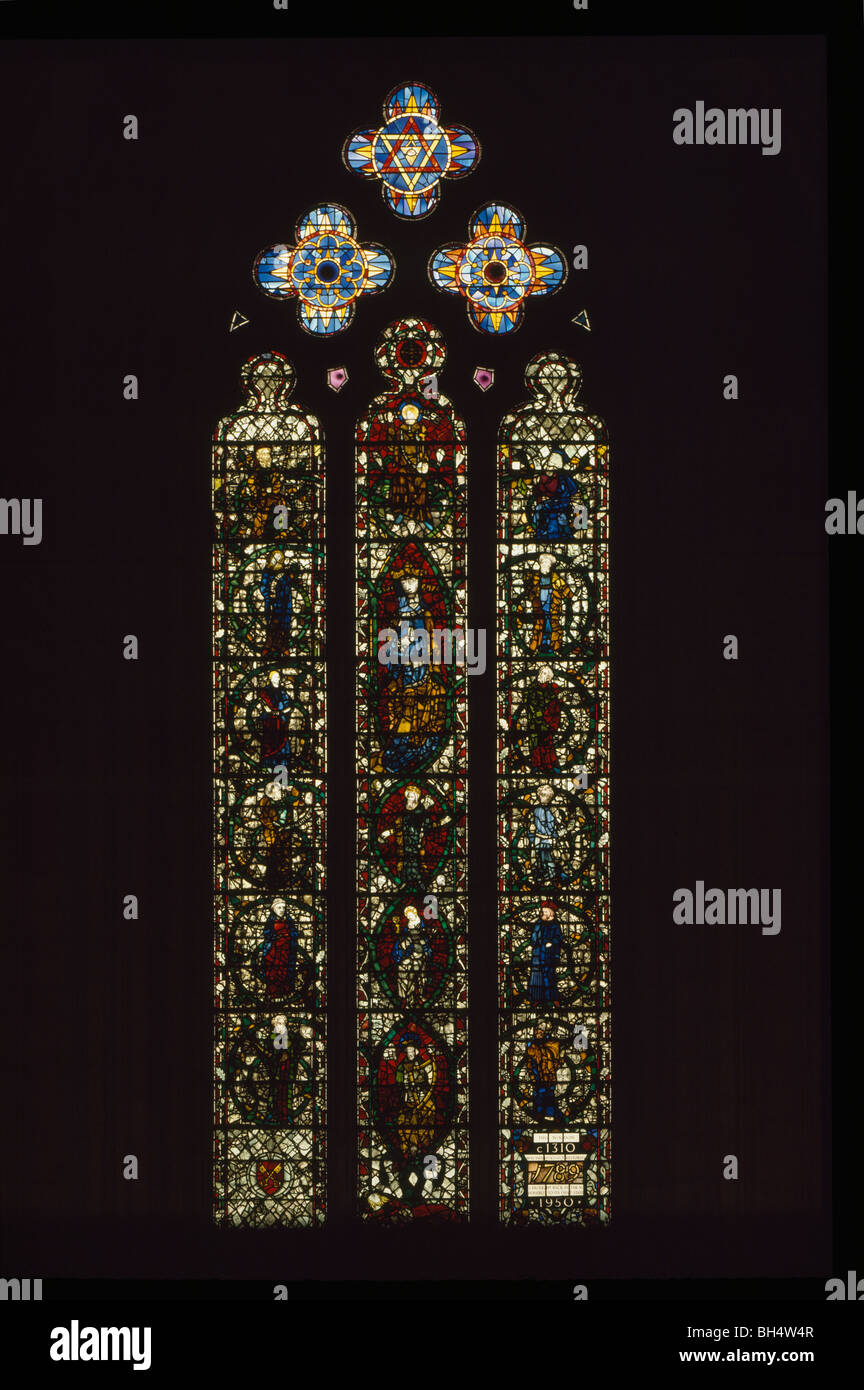 Tree of jesse stained glass window hi-res stock photography and images ...