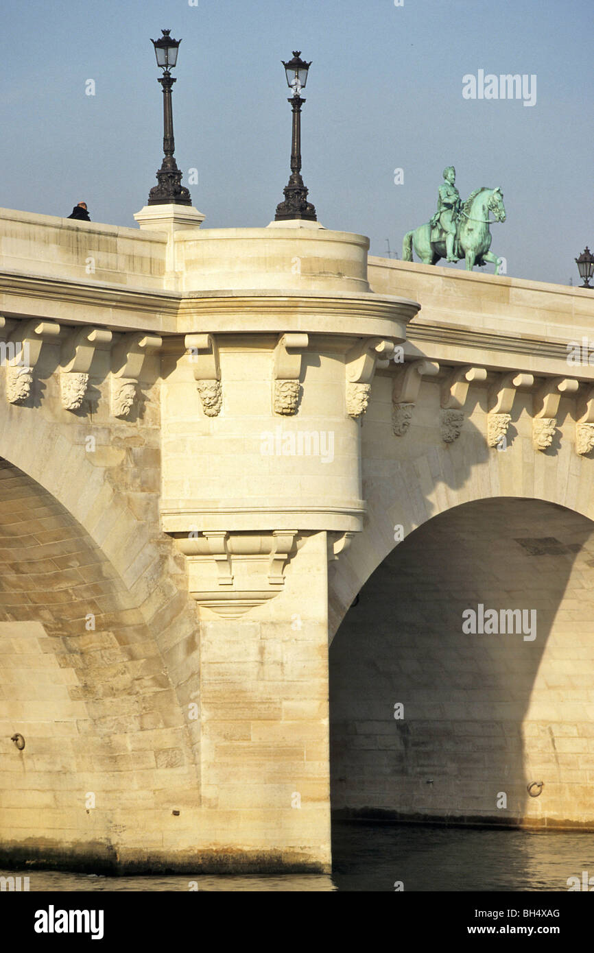 PONT NEUF BRIDGE AND STATUE OF HENRI IV, 1ST ARRONDISSEMENT, PARIS (75 ...
