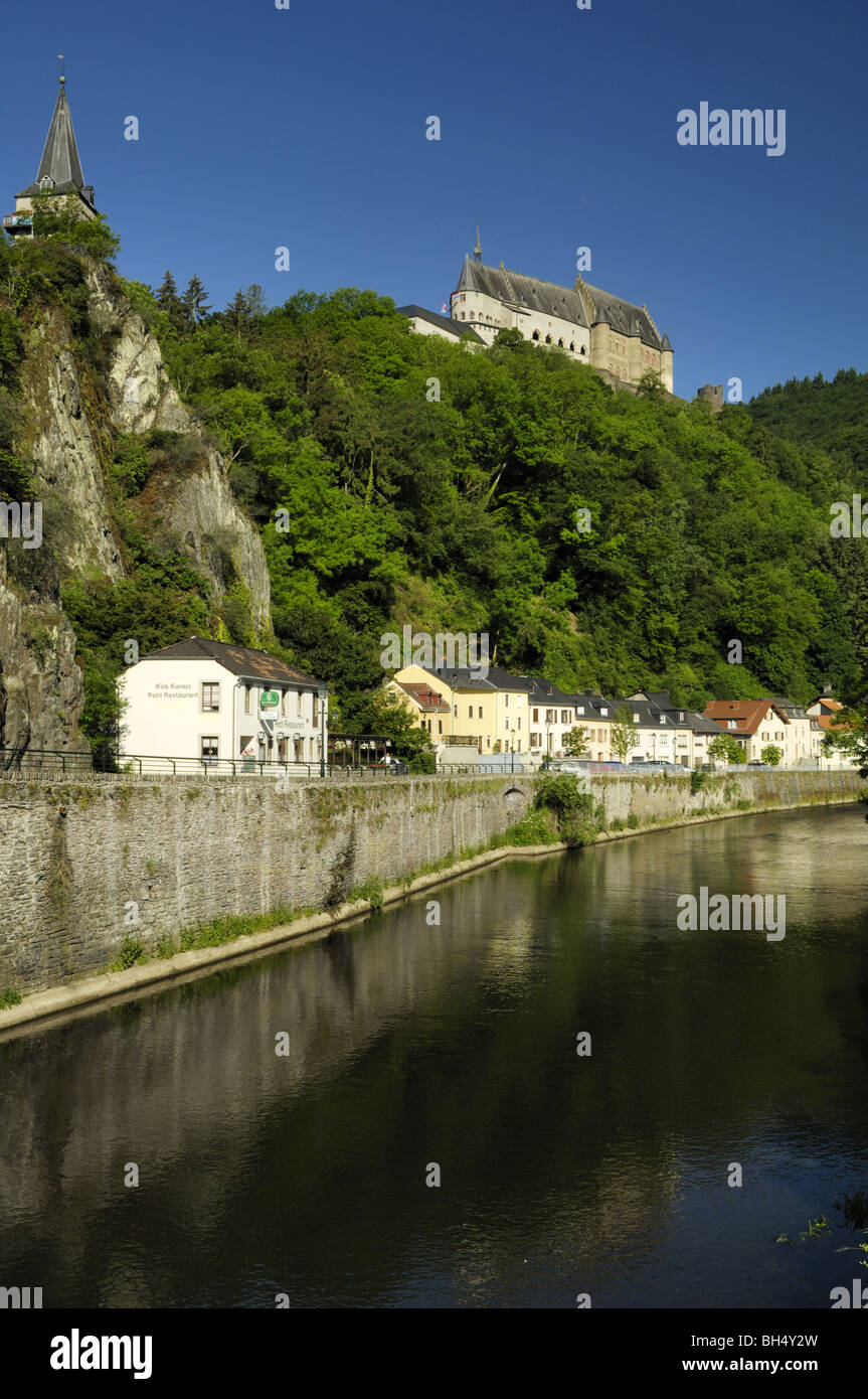 Castle vianden hi-res stock photography and images - Alamy
