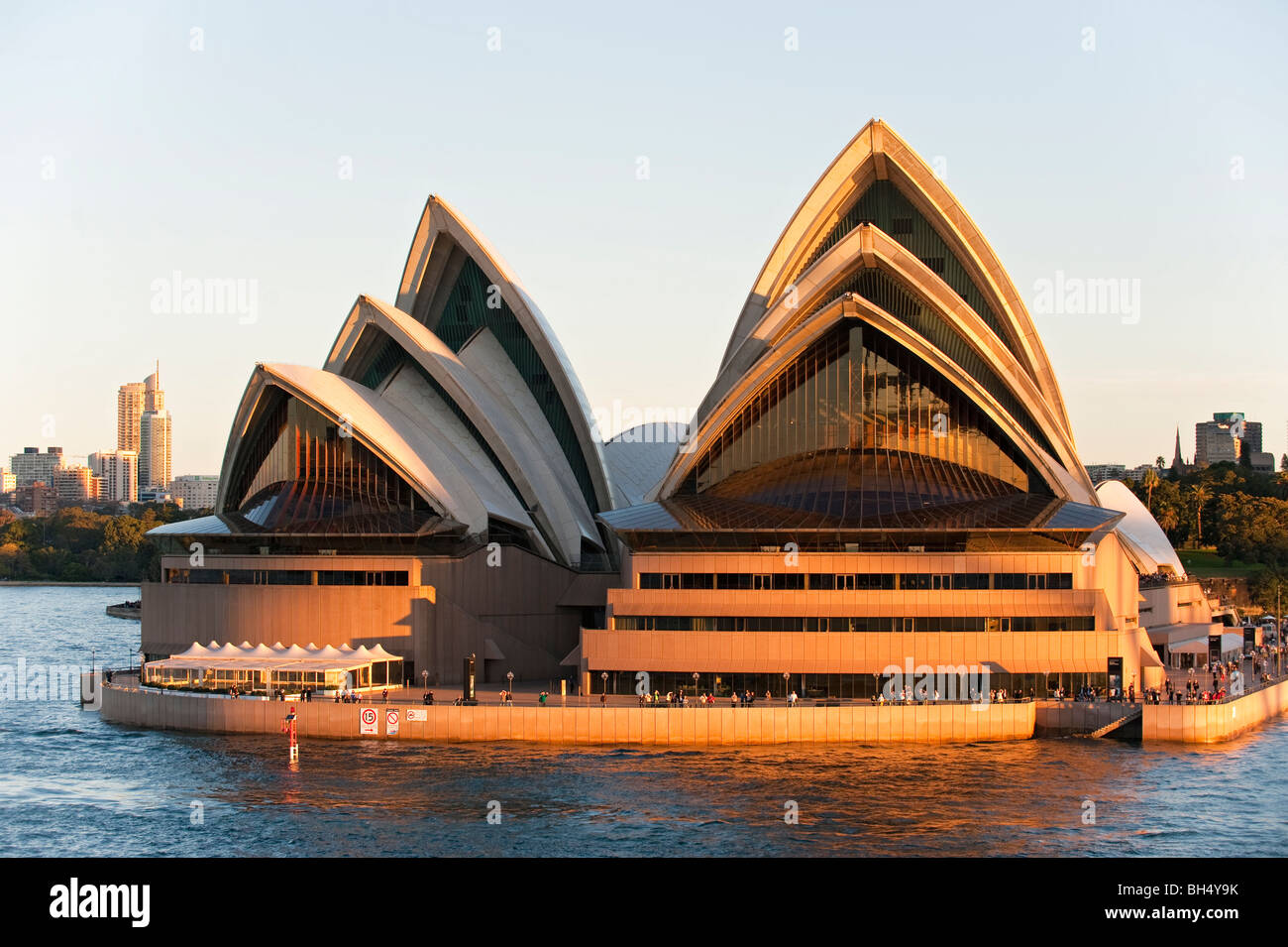 Sydney Opera House in late afternoon light, Bennelong Point, Sydney ...
