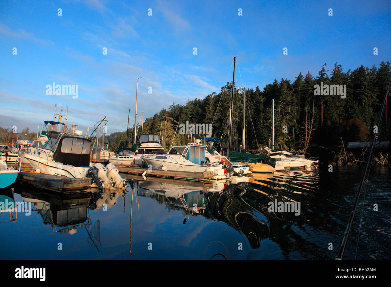 Warm boats hi-res stock photography and images - Alamy