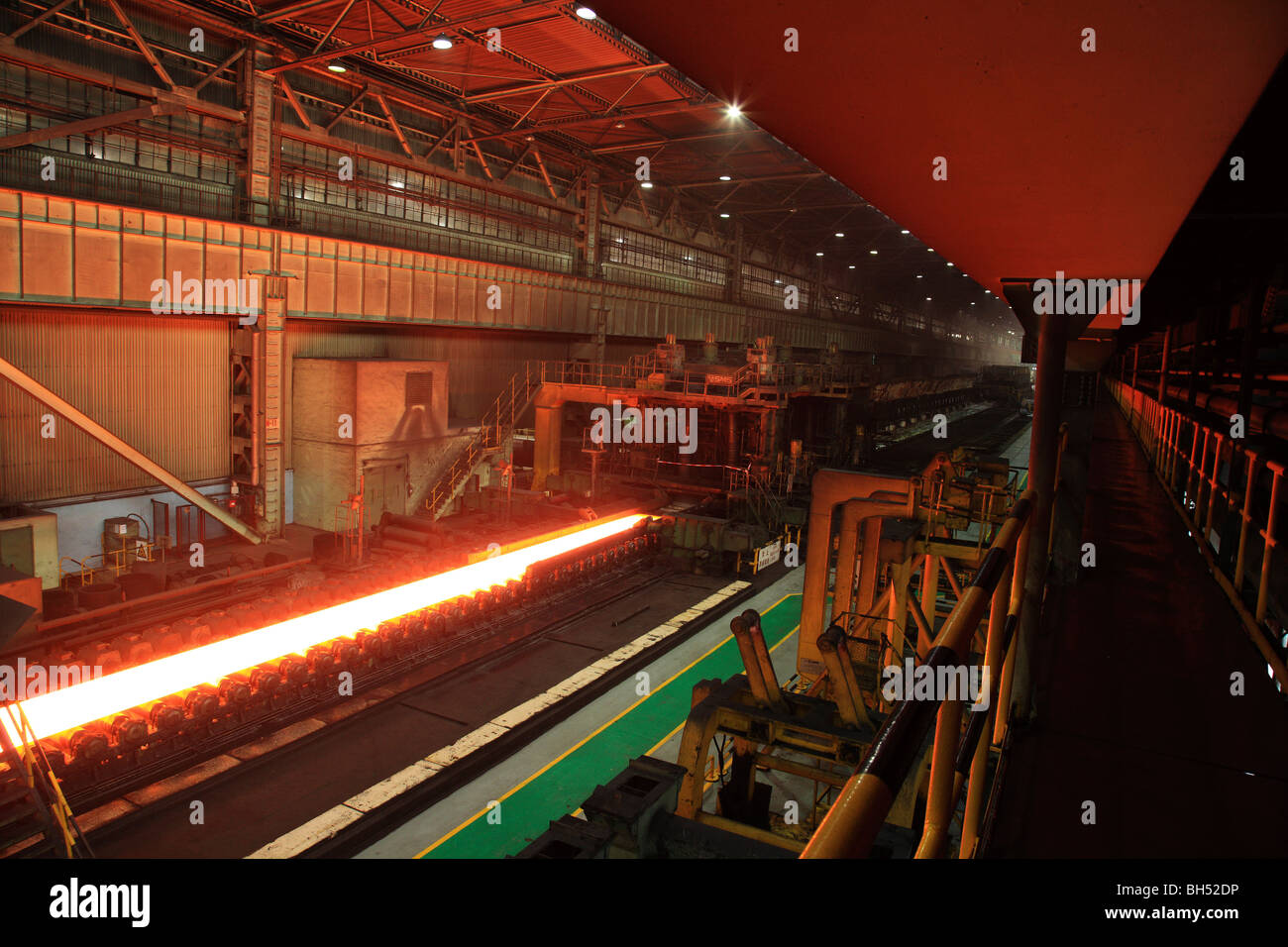 Steel foundry china hi-res stock photography and images - Alamy