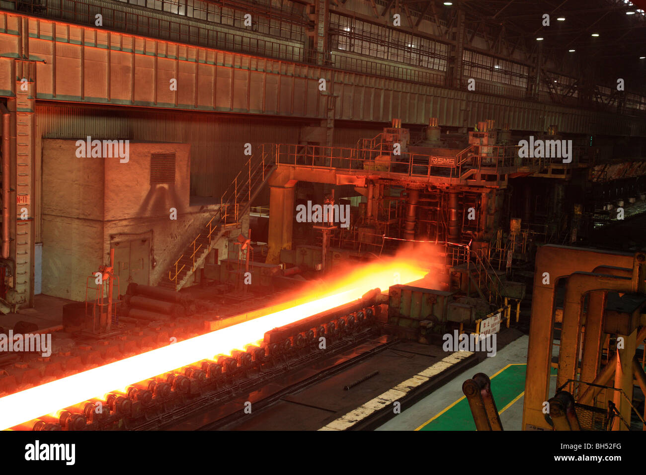 Steel mill china hi-res stock photography and images - Alamy