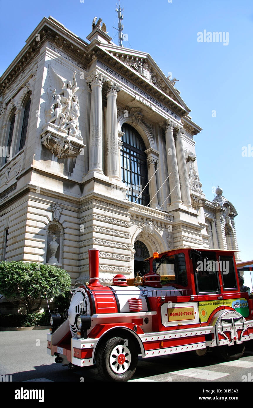 Oceanography museum hi-res stock photography and images - Alamy