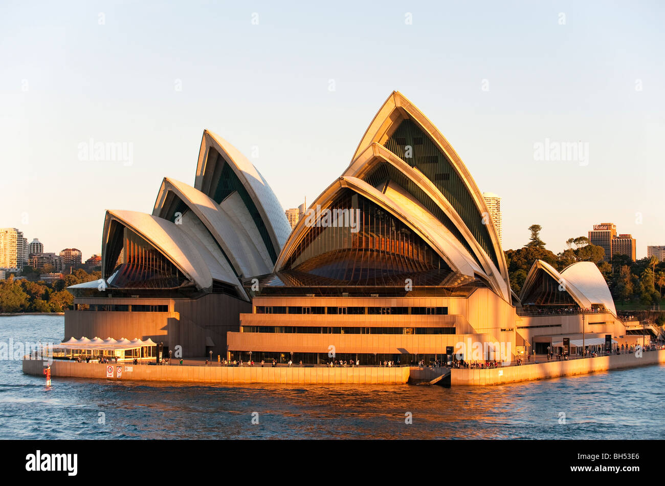 Sydney Opera House in late afternoon light, Bennelong Point, Sydney ...