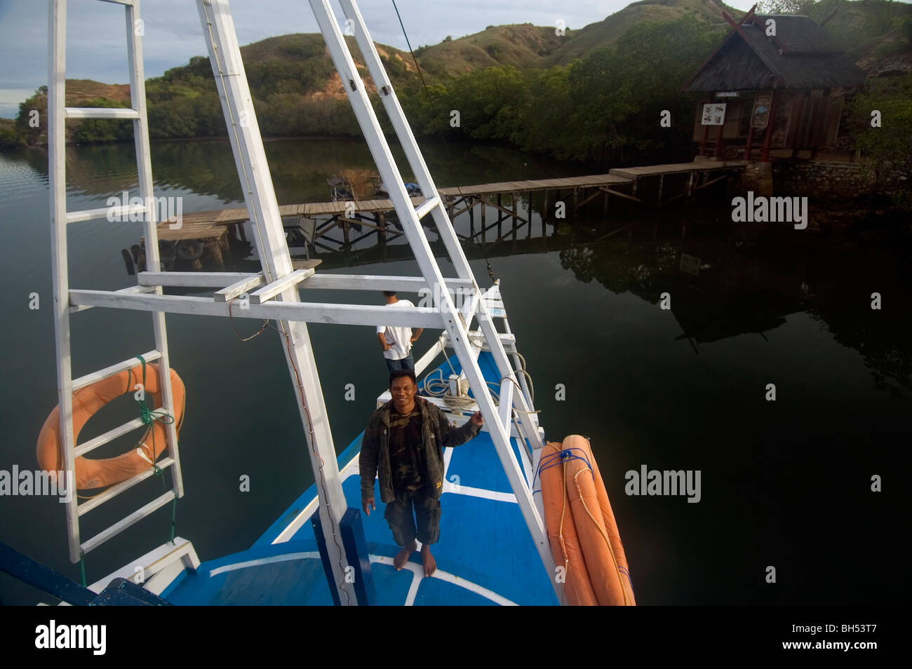 Boat coming in to jetty at ranger station at Rinca Island, Komodo ...