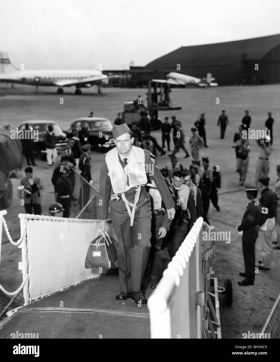 Canadian pows in japan hi-res stock photography and images - Alamy