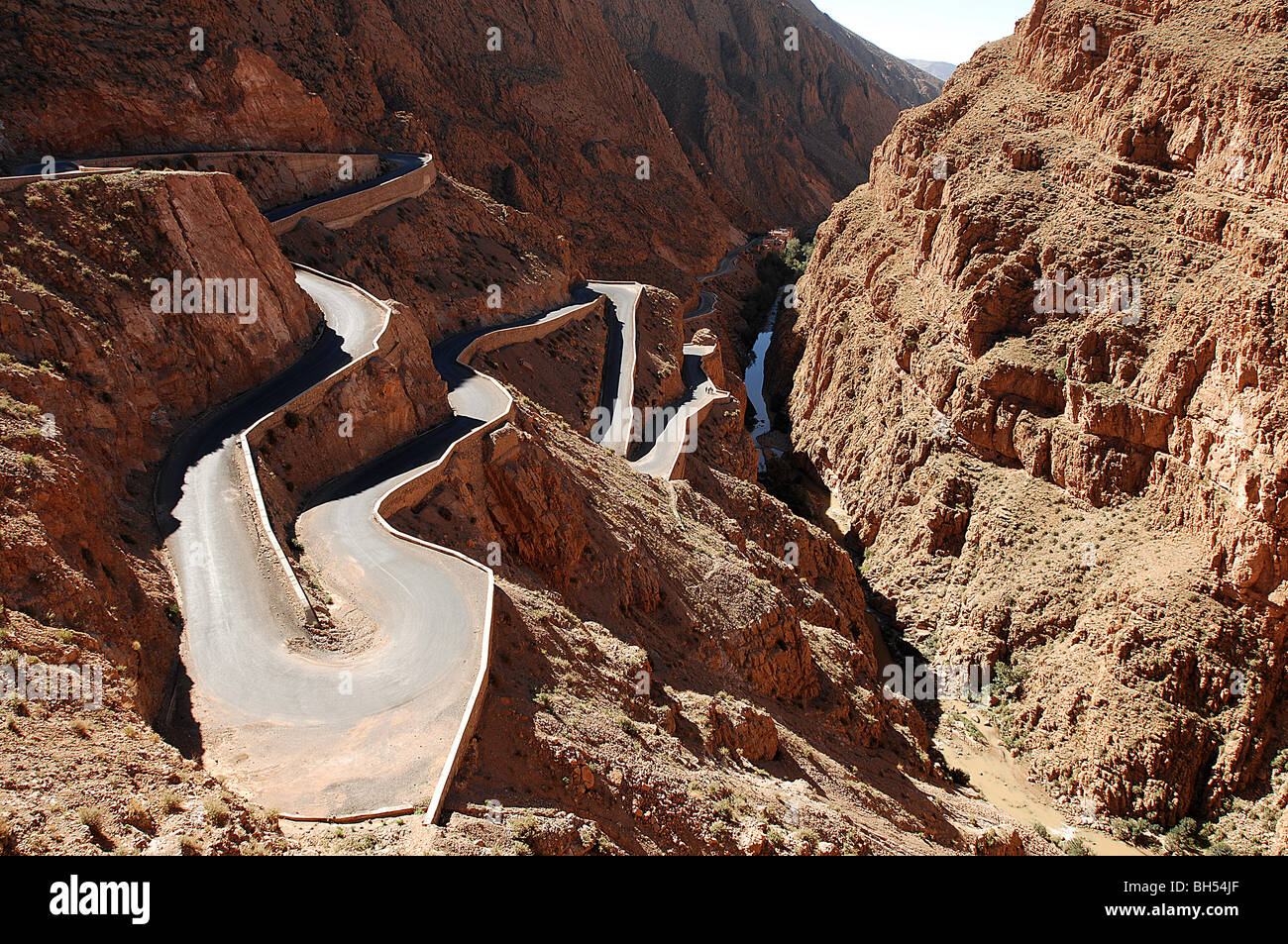 a road in near the Sahara desert border in Morocco Stock Photo - Alamy