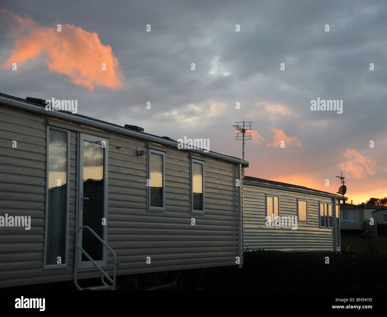 Caravan sunset hi-res stock photography and images - Alamy