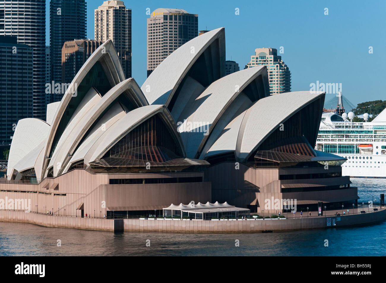 Sydney Opera House, Bennelong Point, Sydney, Australia Stock Photo - Alamy