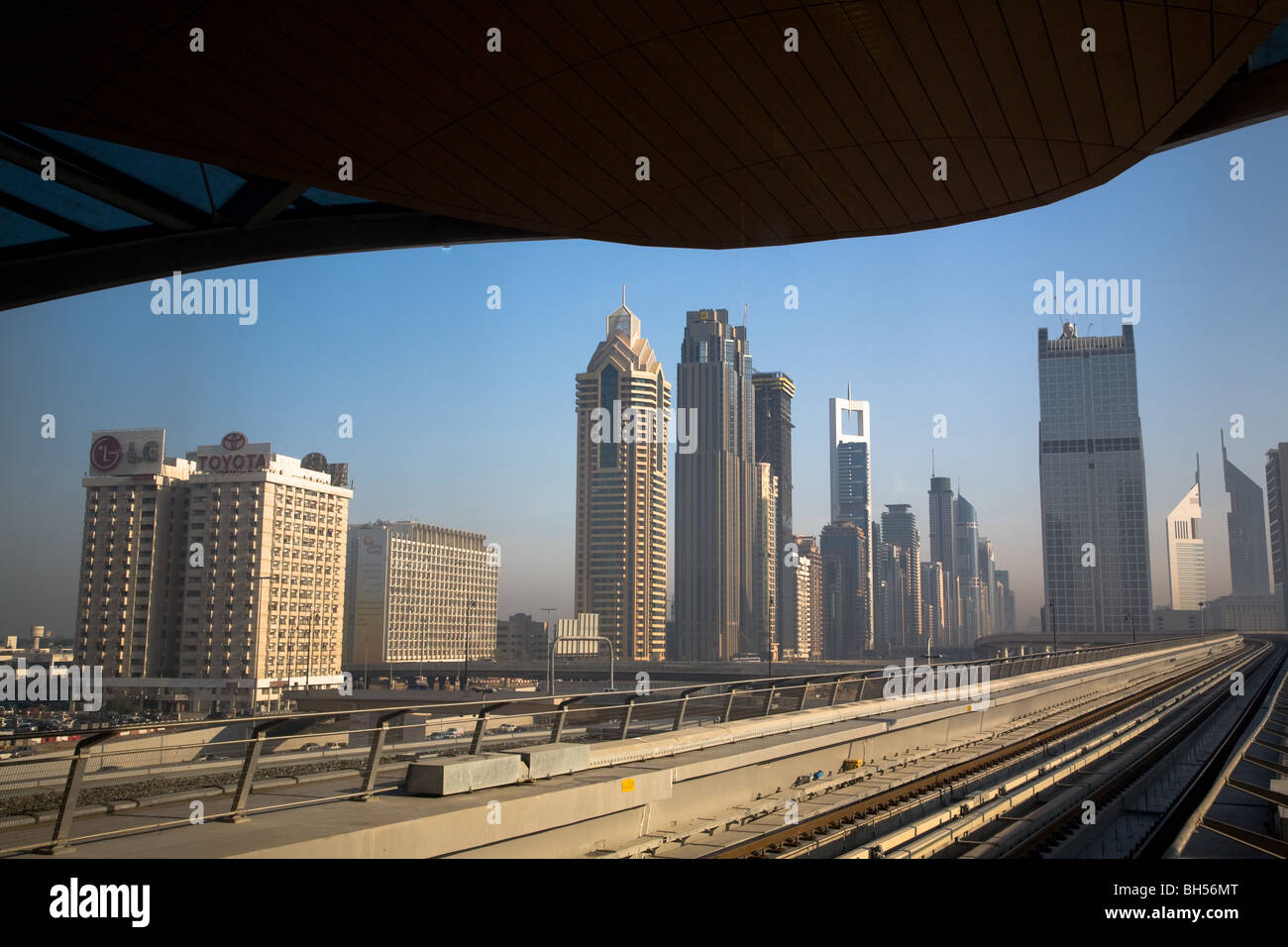 Dubai Metro automated train commuter system uae Stock Photo - Alamy
