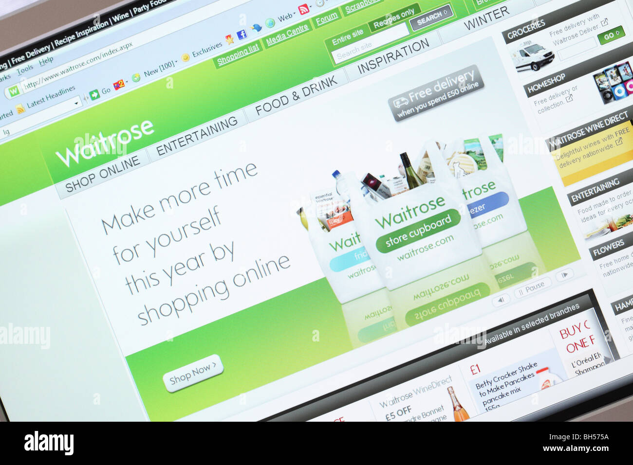 Online supermarket shopping hi-res stock photography and images - Alamy