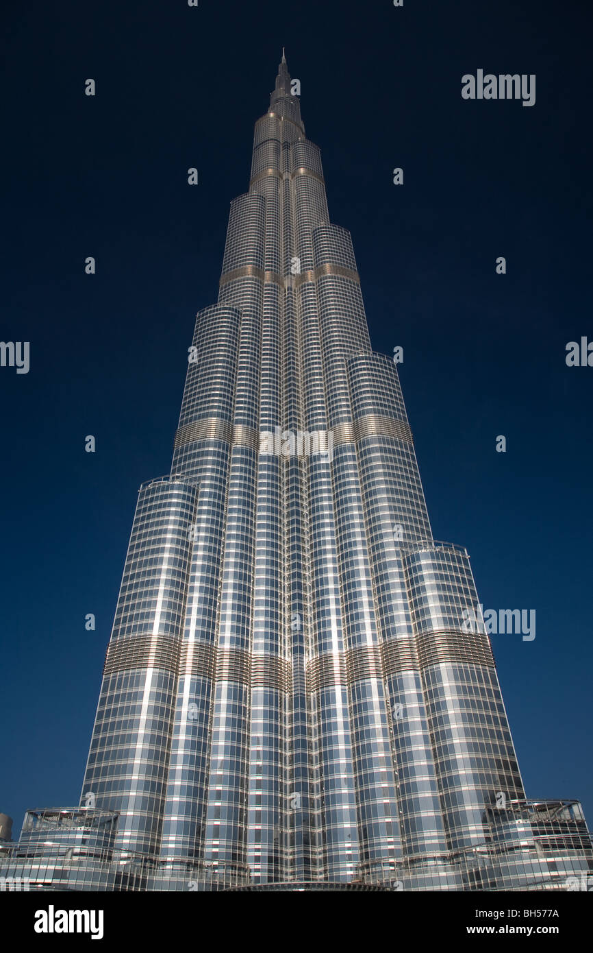 Worlds highest building hi-res stock photography and images - Alamy