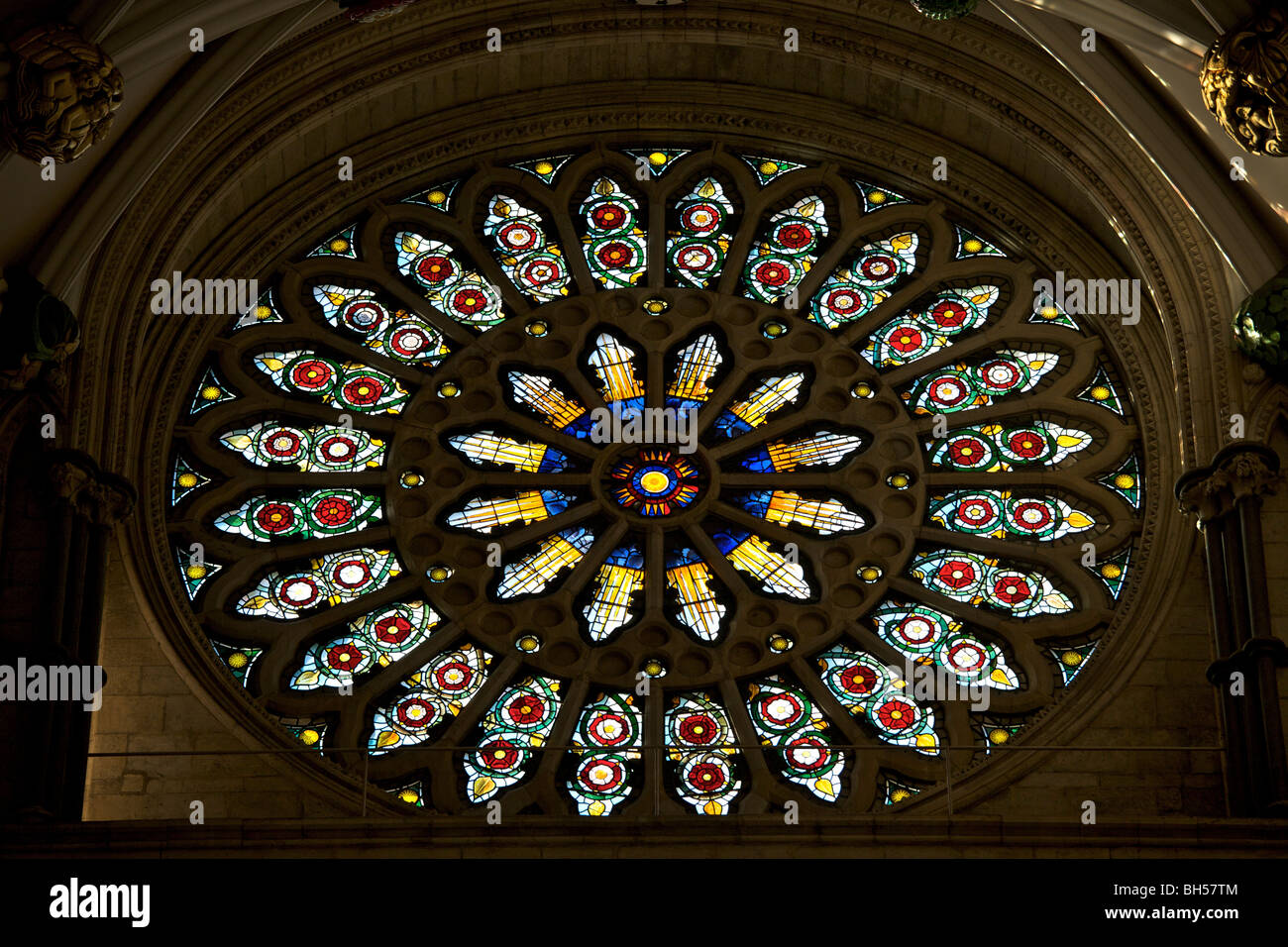 Interior shot of the Rose Window of York Minster Abbey, UK Stock Photo ...