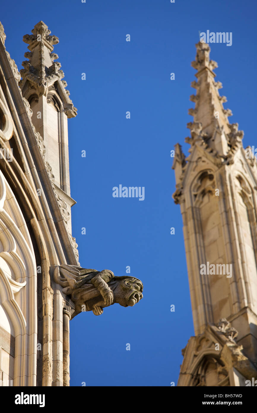 York minster cathedral gargoyle hi-res stock photography and images - Alamy