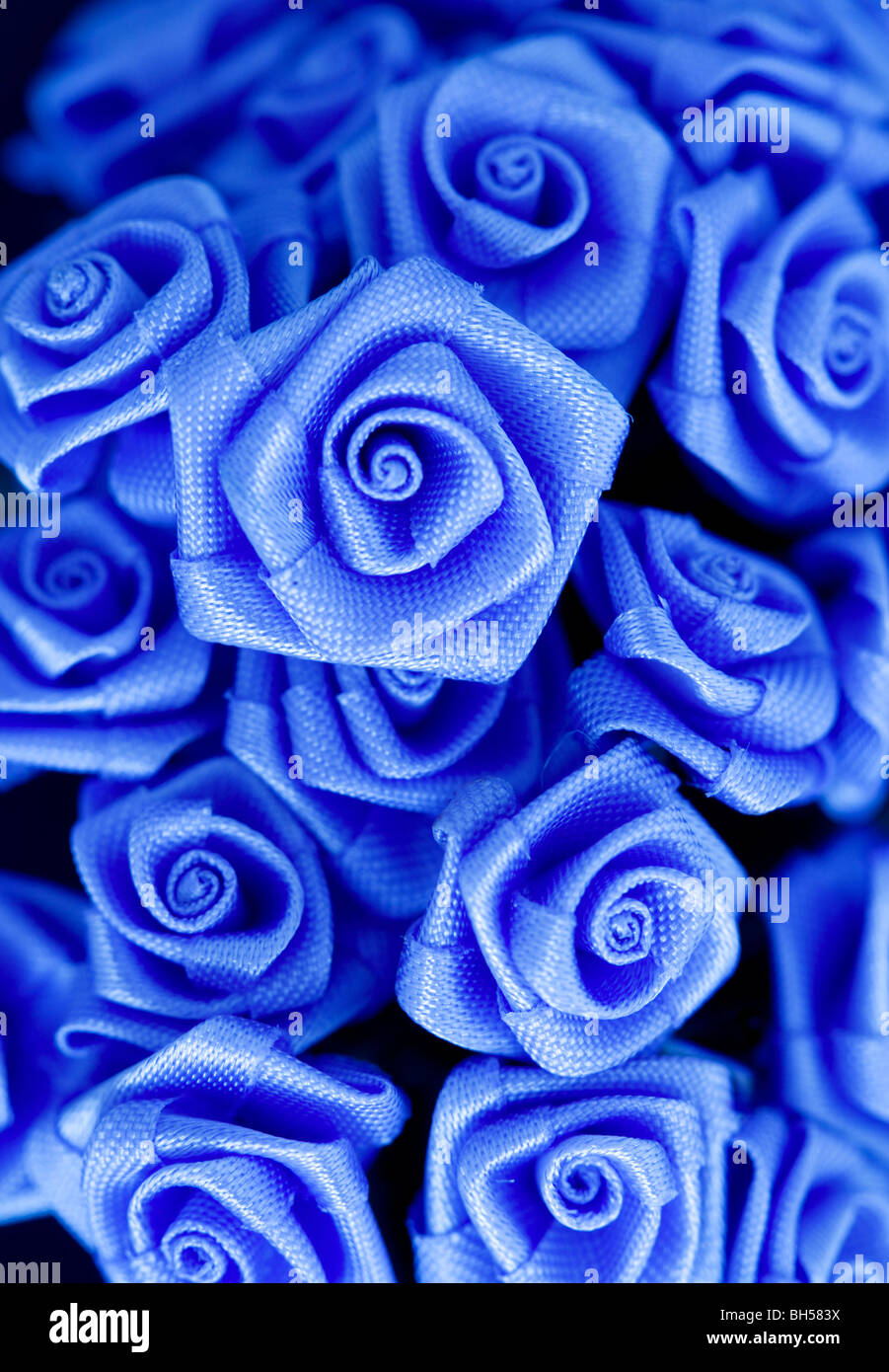 fake flowers background Stock Photo - Alamy