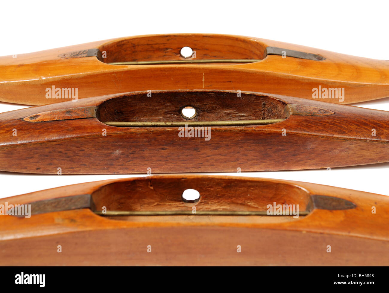 Weaving shuttle hi-res stock photography and images - Alamy