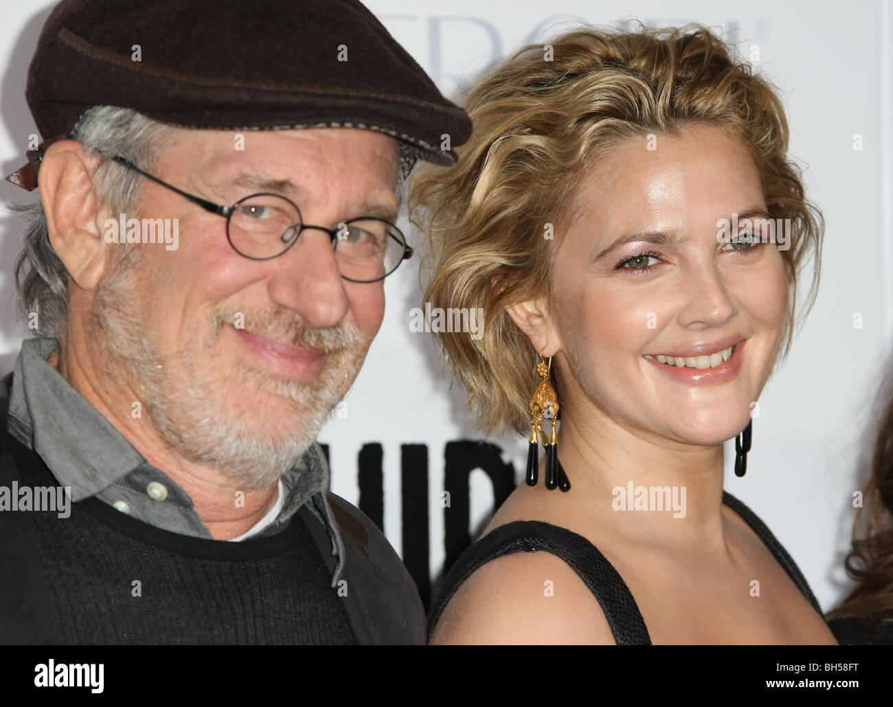 STEVEN SPIELBERG DREW BARRYMORE WHIP IT FILM PREMIERE HOLLYWOOD LOS ...