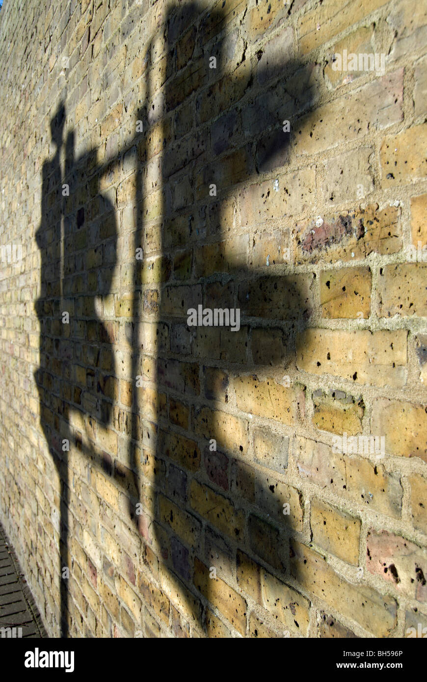 Shadow of a traffic light hi-res stock photography and images - Alamy