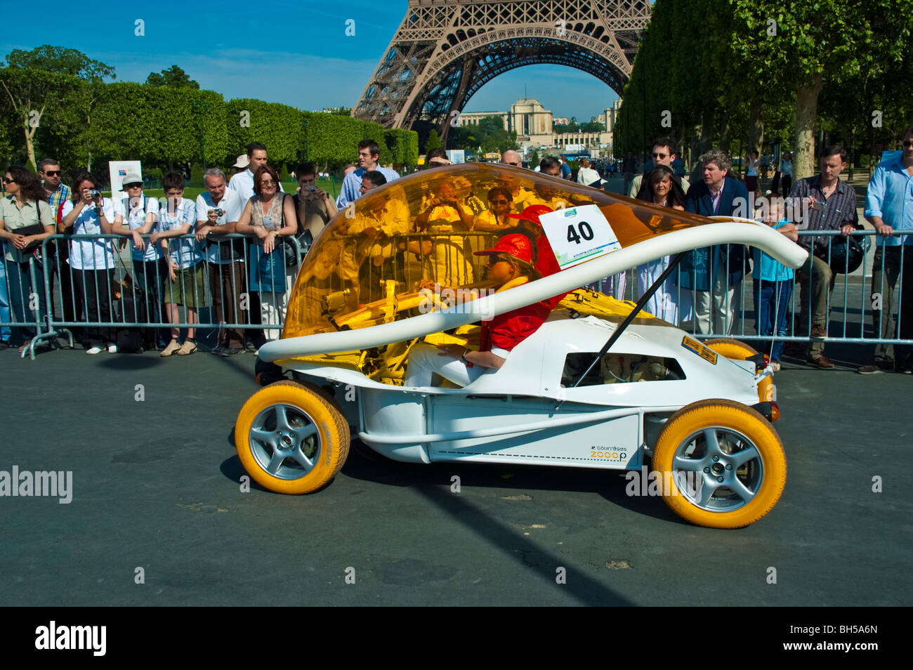 Funny looking electric car Courreges Zooop EV, participating in ...