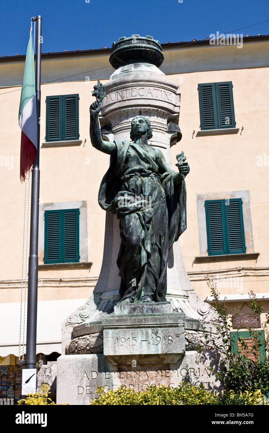 Tuscany italy italian village hi-res stock photography and images - Alamy