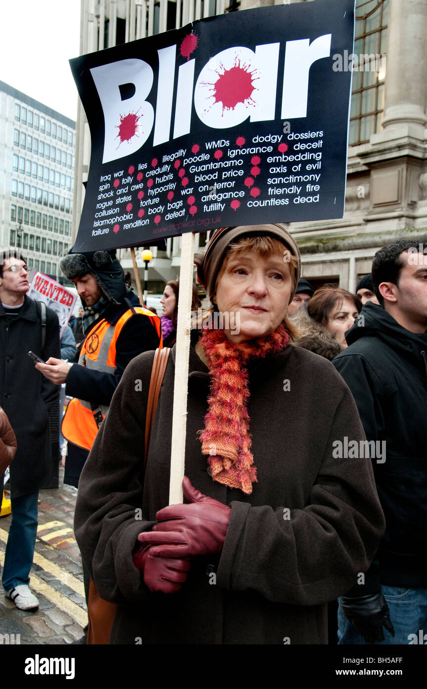 Hundreds gathered outside Chilcot inquiry to call for Tony Blair's ...