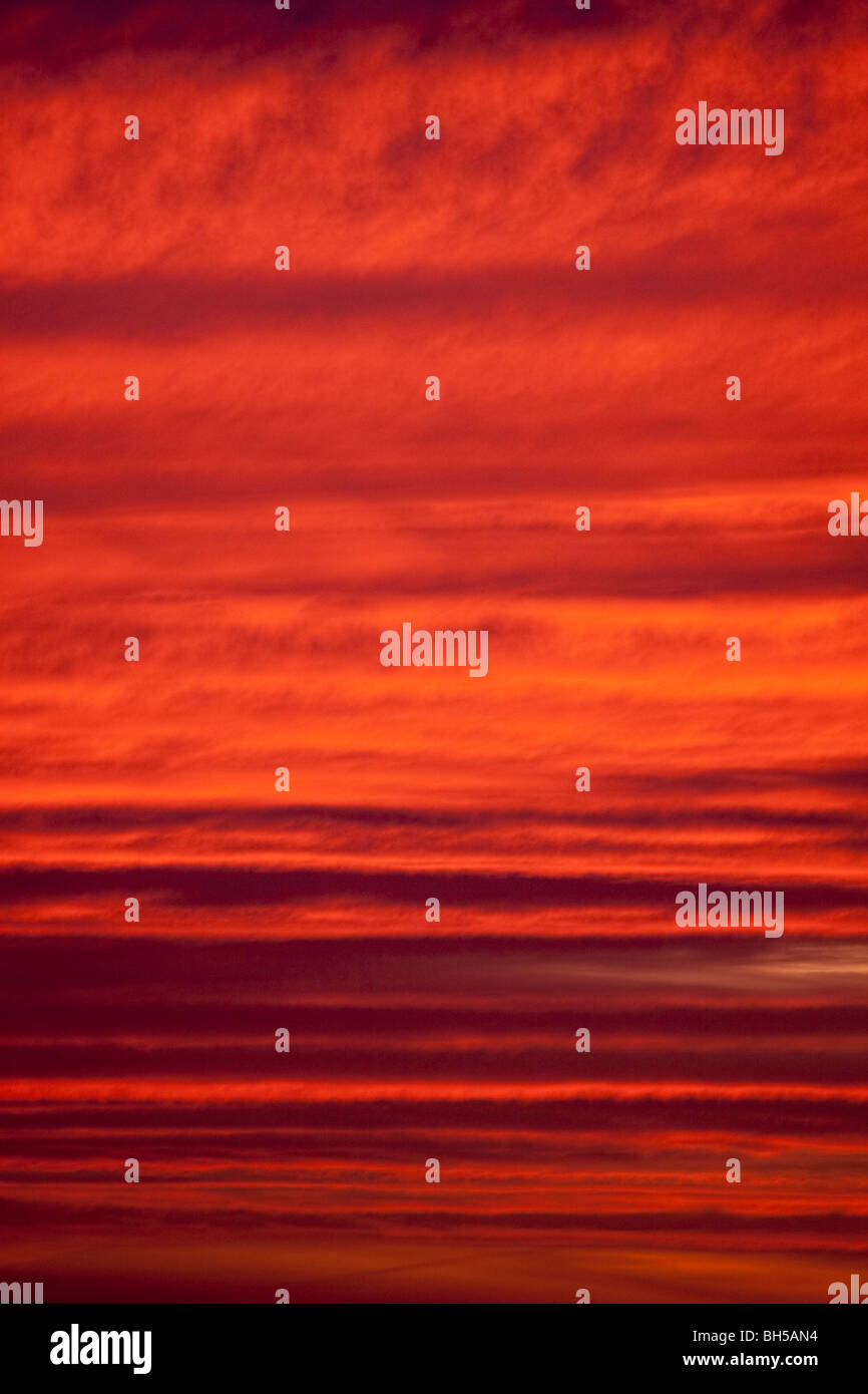 Sunrise sky uk hi-res stock photography and images - Alamy