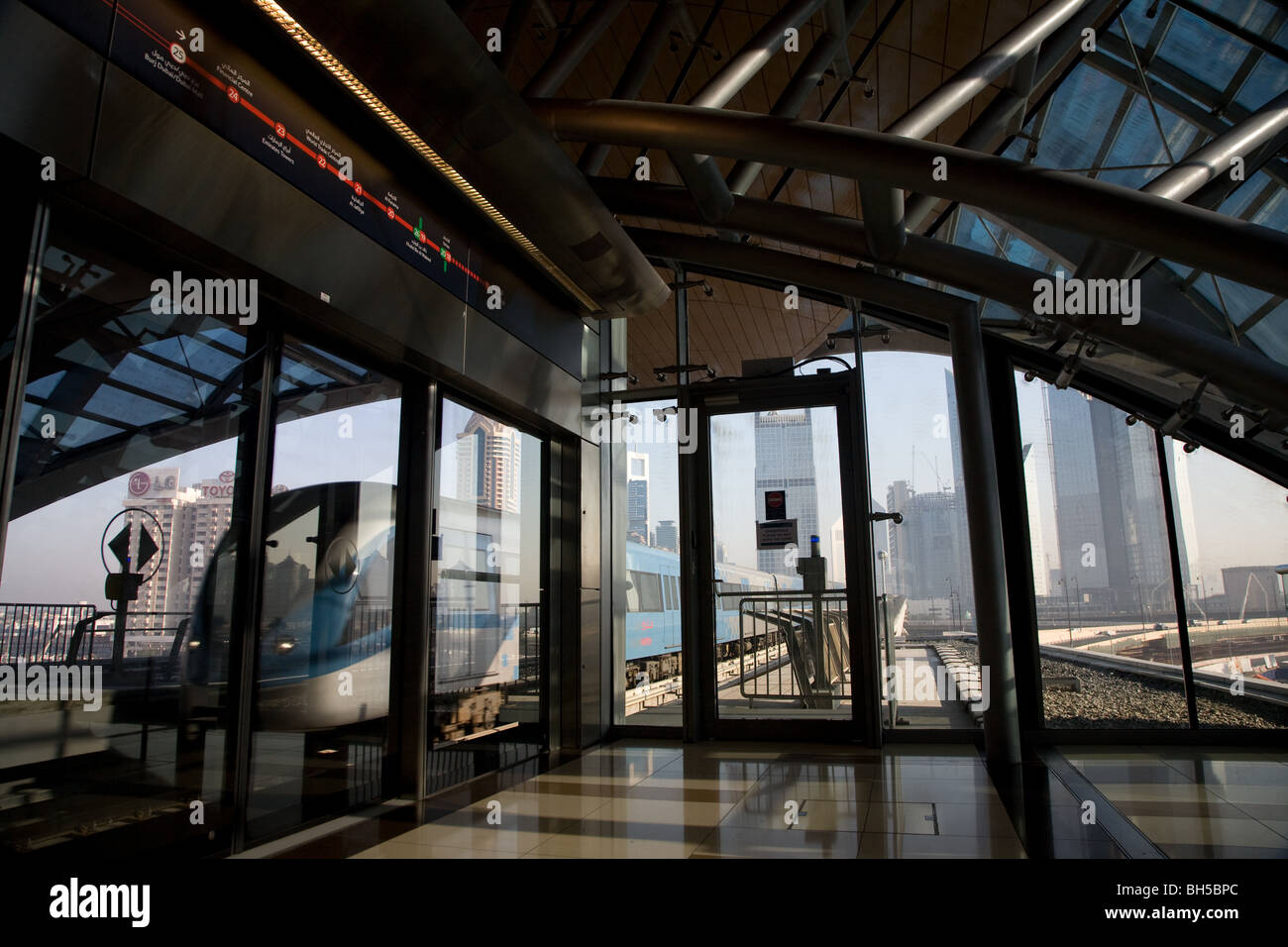Dubai Metro automated train commuter system uae Stock Photo - Alamy