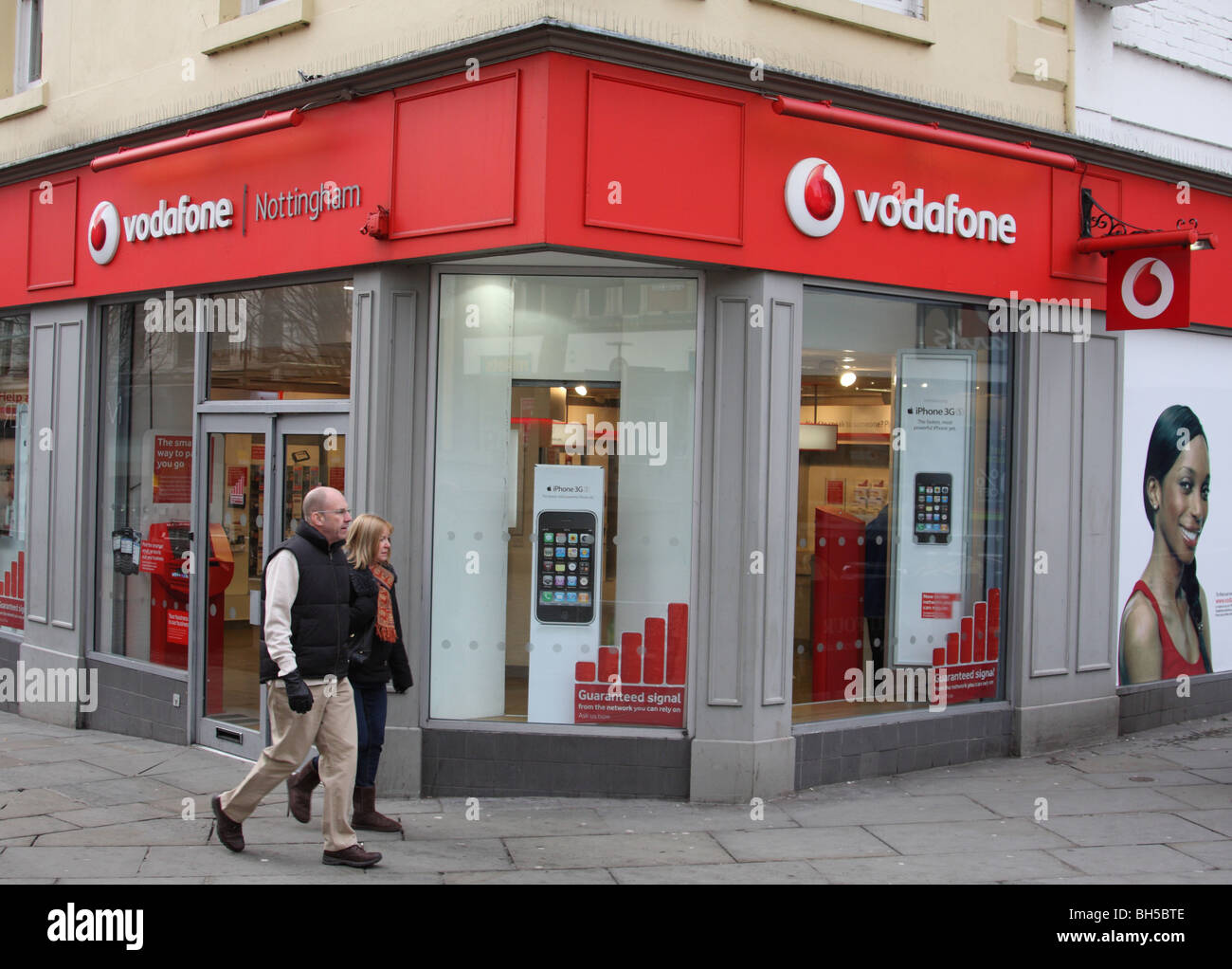 Mobile phone outlet hi-res stock photography and images - Alamy