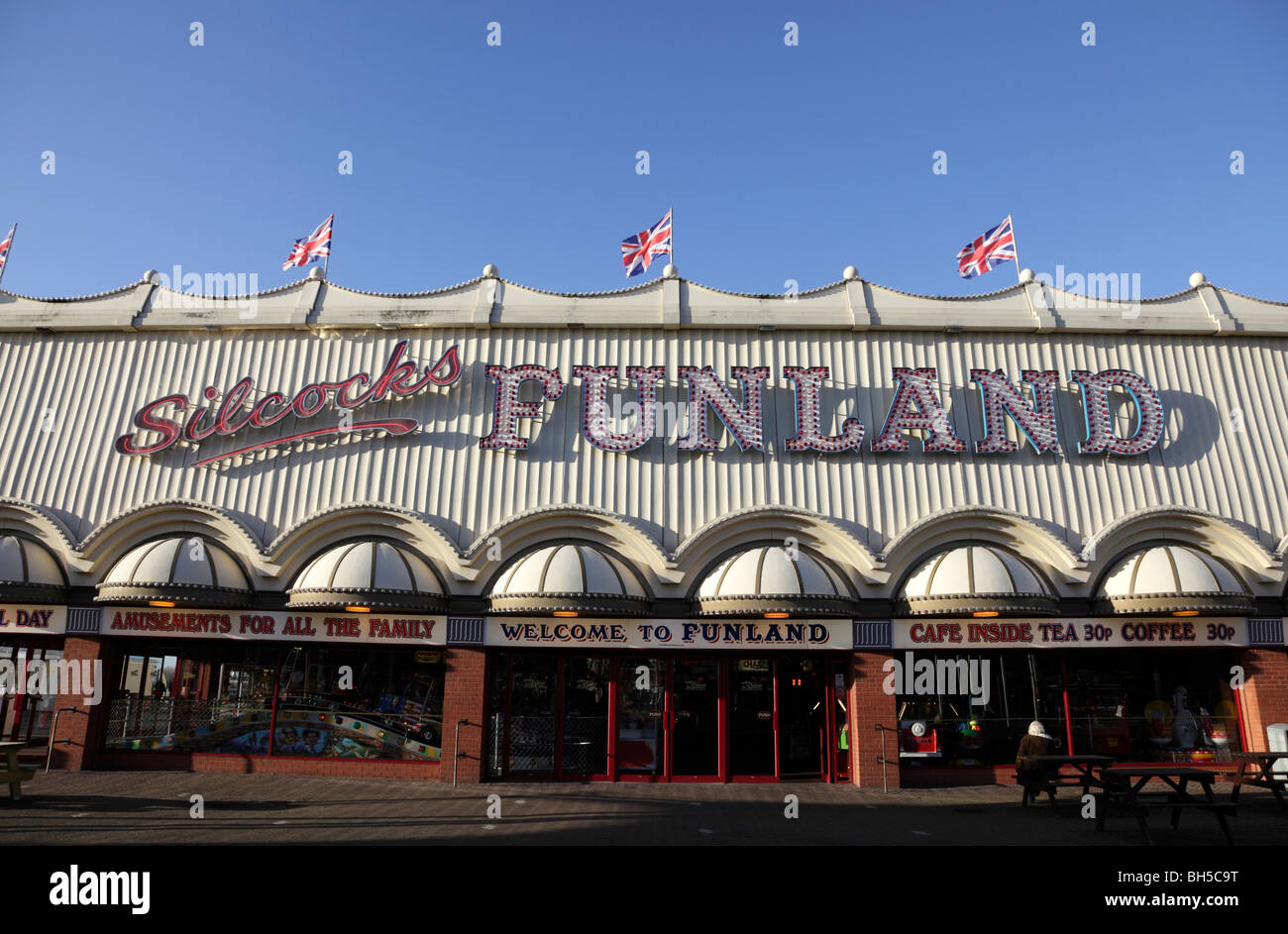 facade of silcocks funland southport pier sefton merseyside uk Stock ...