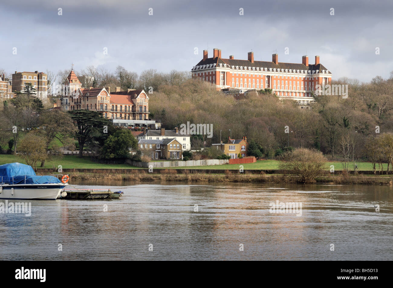 Star and garter richmond hi-res stock photography and images - Alamy