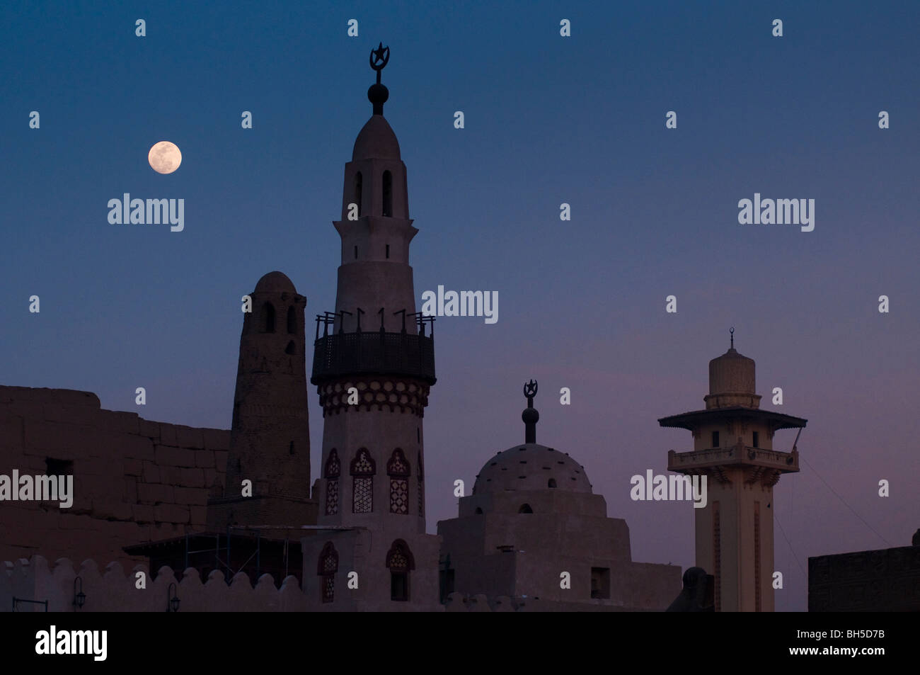 Abu al-Haggag Mosque and Luxor Temple by moonlight,, Egypt, Africa ...