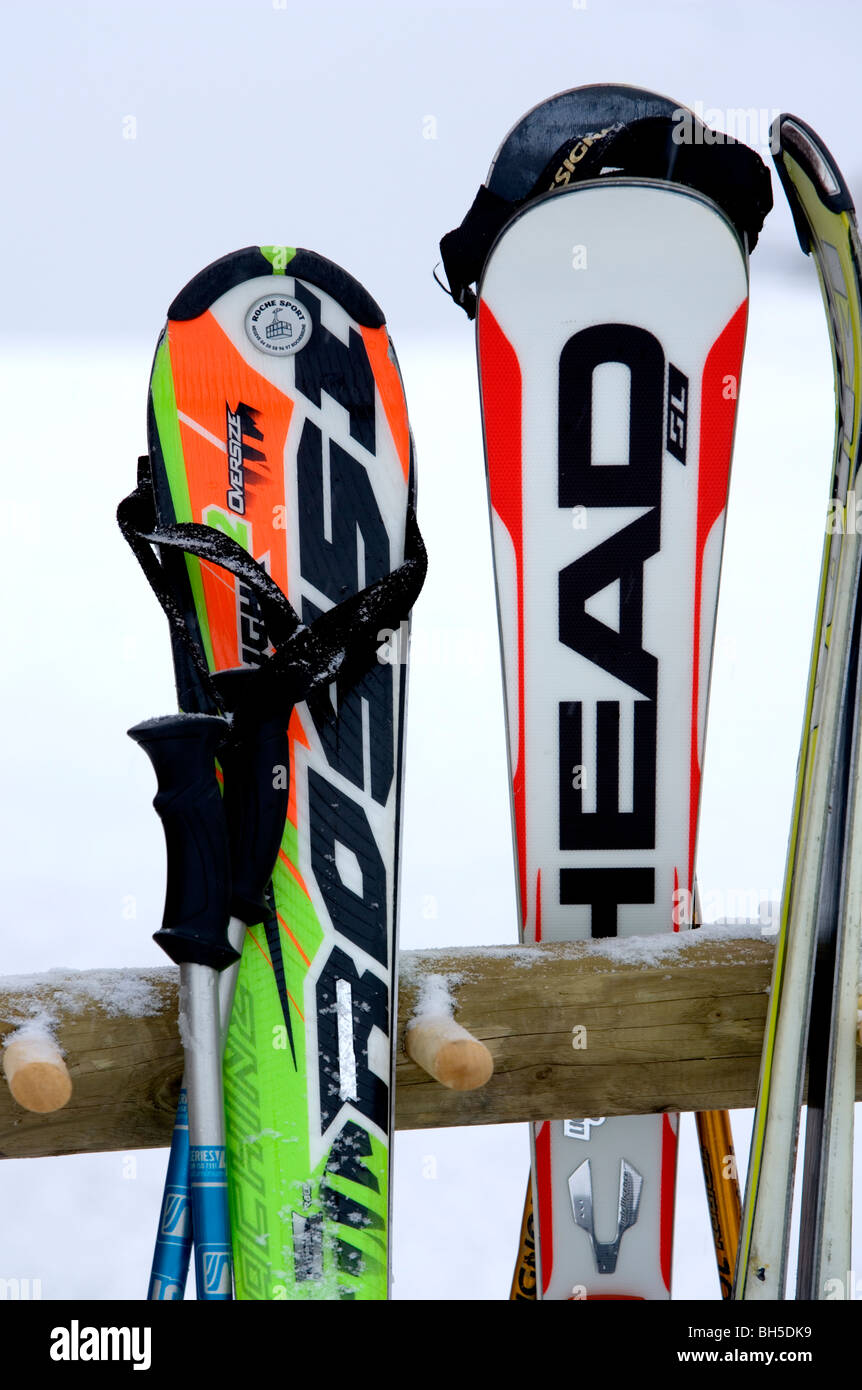 Skis stacked vertically on rack hi-res stock photography and images - Alamy