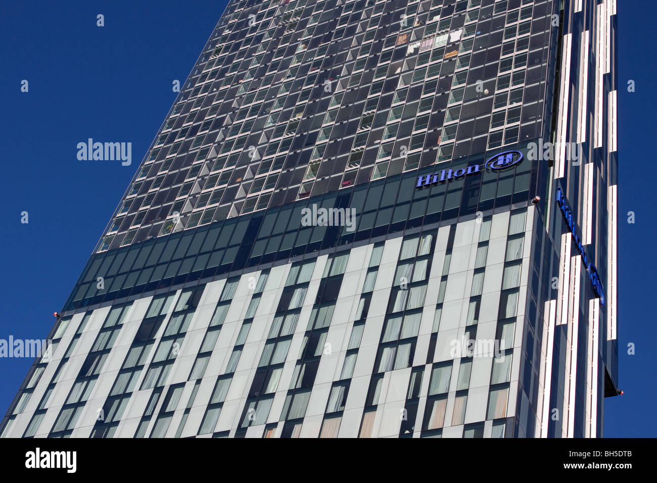 Manchester Hilton hotel, the Beetham tower Stock Photo - Alamy