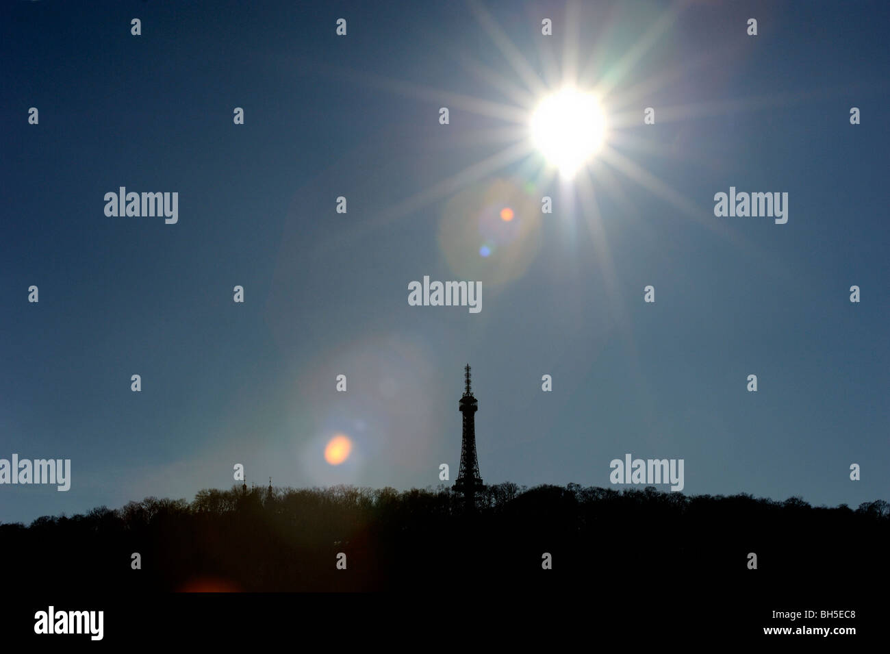 Petrin Tower Petrinska Rozhledna Prague Stock Photo - Alamy