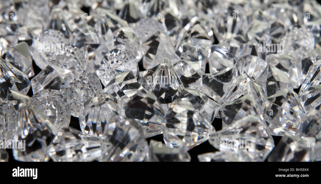 Diamonds pile hi-res stock photography and images - Alamy
