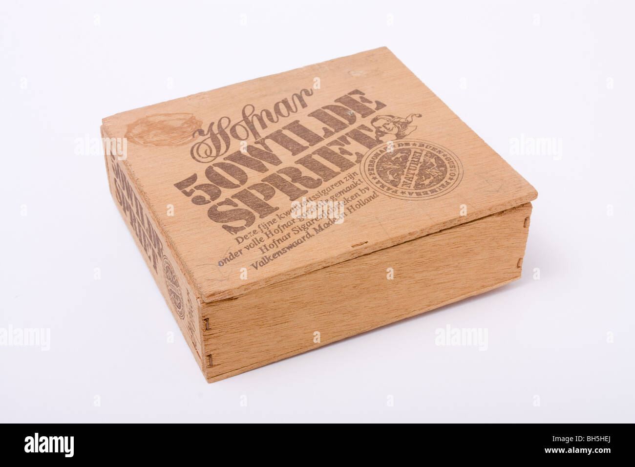 Old vintage cigar box cut out against white background Stock Photo - Alamy