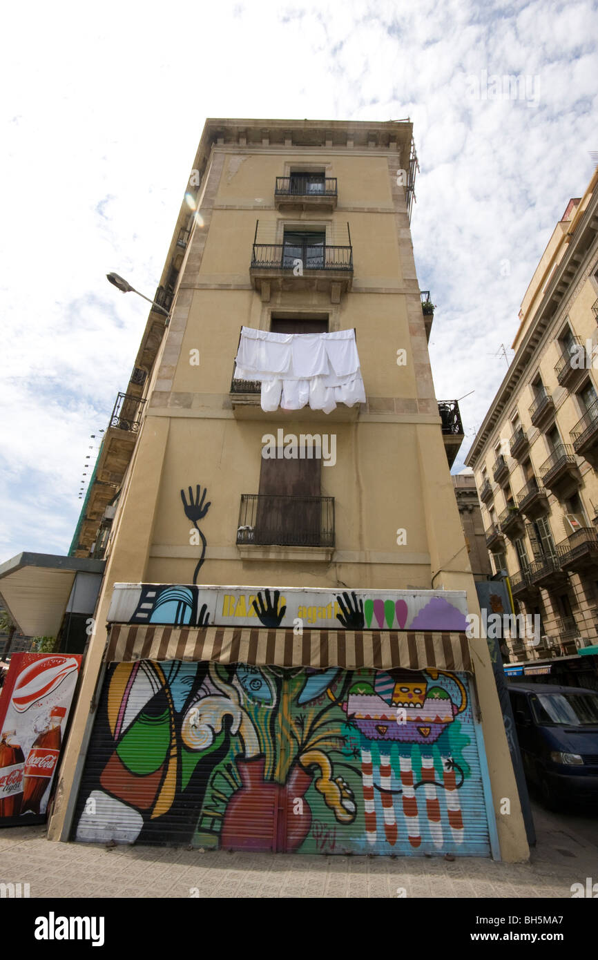 Street graffiti in the Spanish city of Barcelona Stock Photo - Alamy