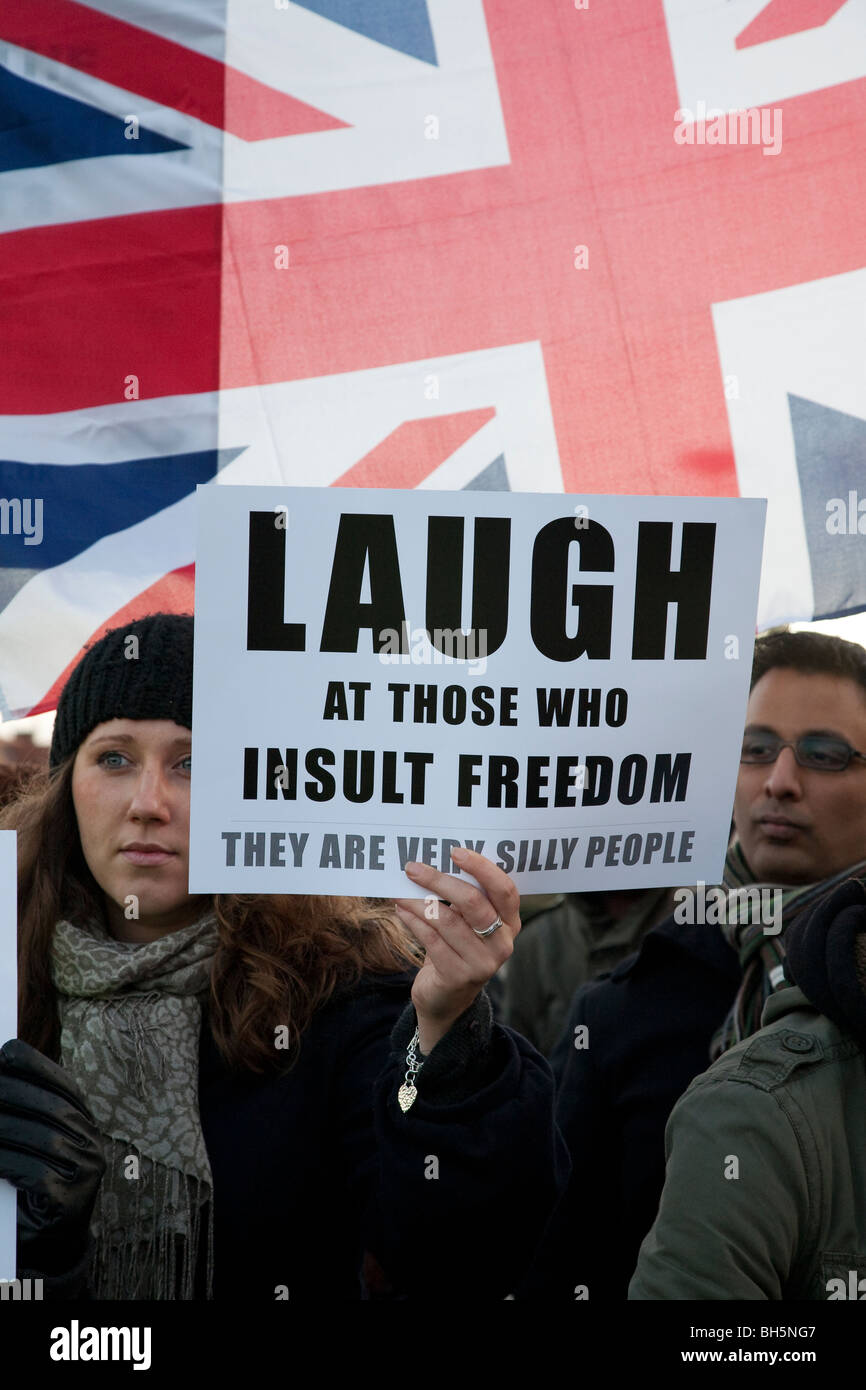 Protest by right wing groups against building of a new mosque in Harrow ...