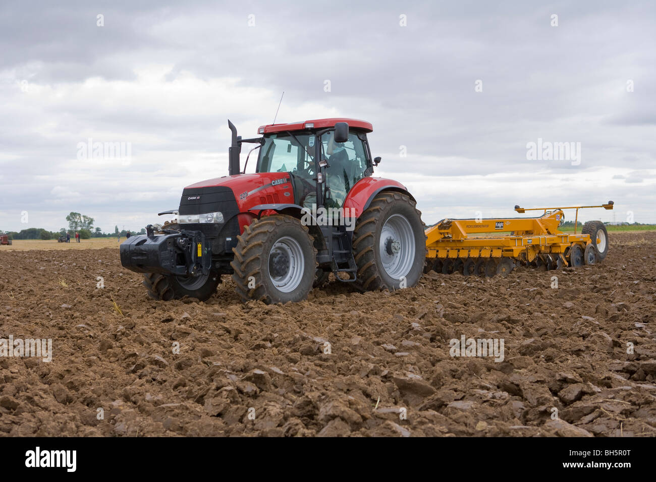 Case 225 CVX Tractor with Knight Triple-Press 700s Cultivator Stock ...