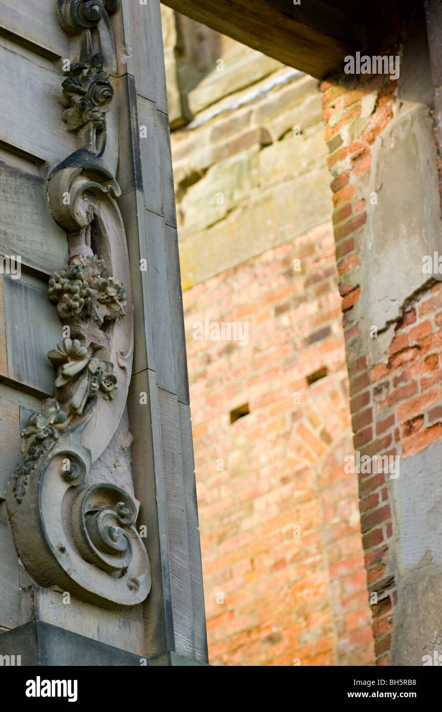 Sandstone window hi-res stock photography and images - Alamy
